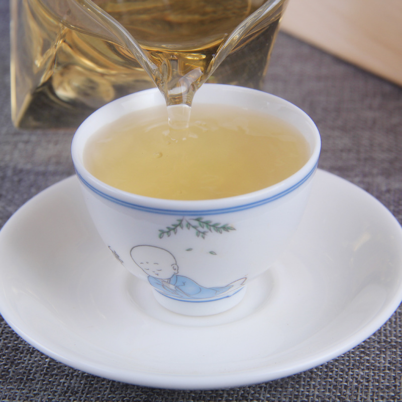 Yunnan White Tea Moonlight Beauty Single Bud White Hair Silver Needle ...